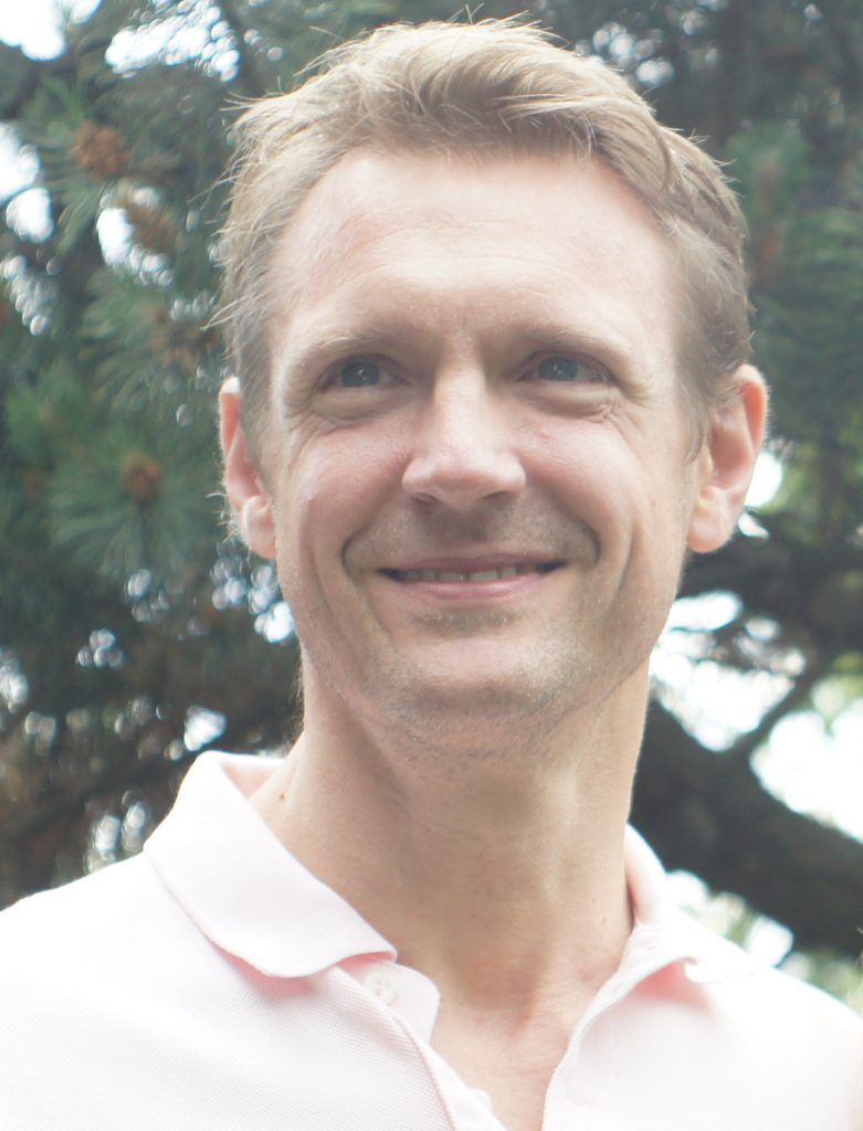 Prof. Dr. Dr. Stefan Piasecki – Social & Media Studies